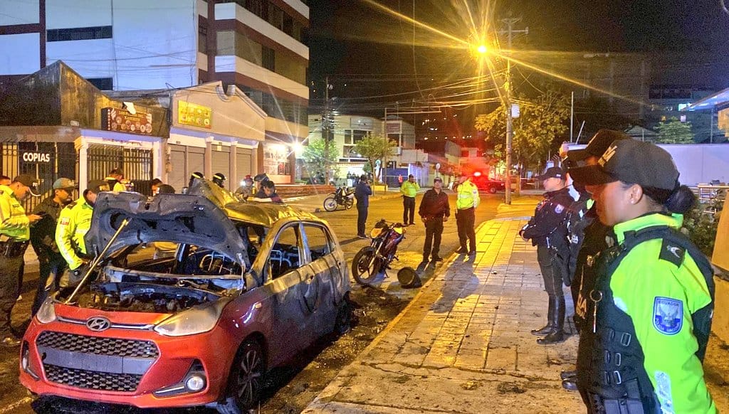 Ataques con carros bomba encienden las alarmas en Ecuador