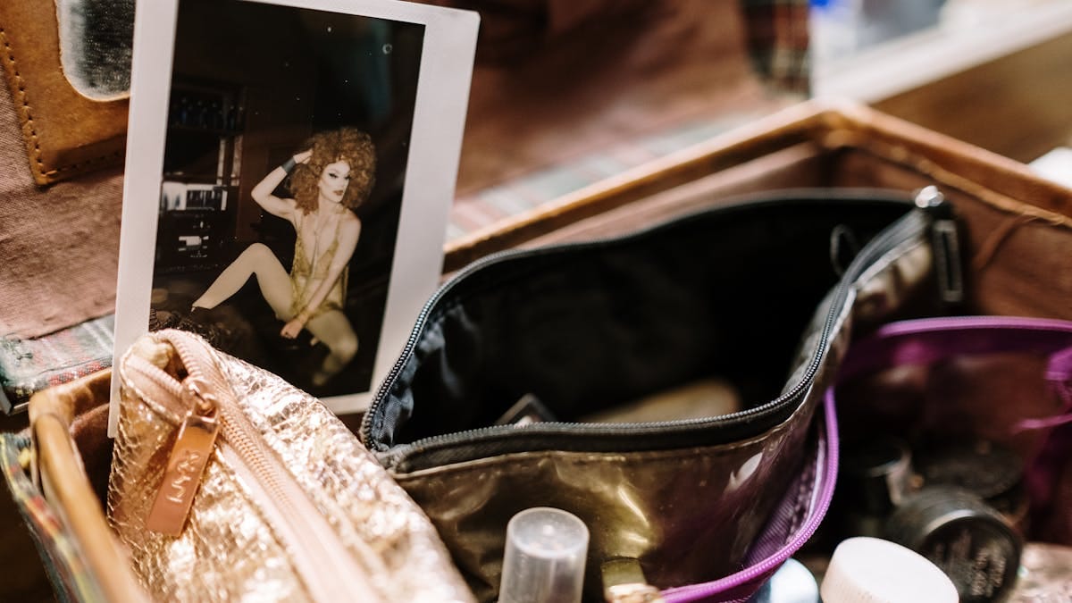 La historia drag de Washington DC brilla con lentejuelas y valentía ...